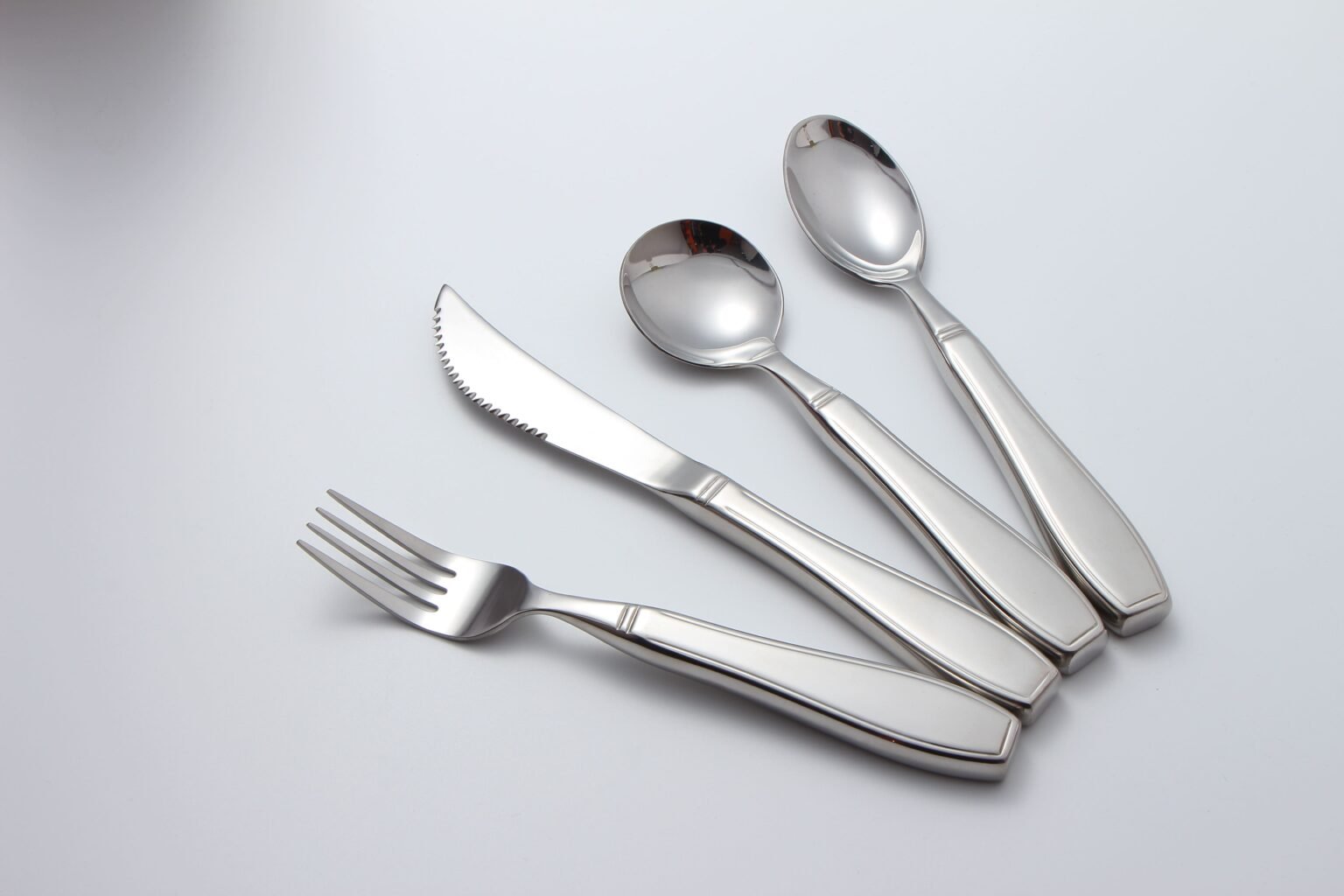 Adaptive Eating Utensils for Tremors? - Brilliantinnovate.com: A ...